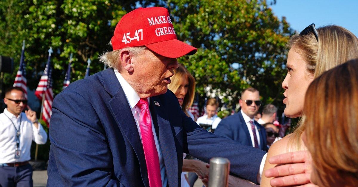 Donald Trump Sparks Outrage With 'Shylock' Slur at Iowa Rally, Claims ...