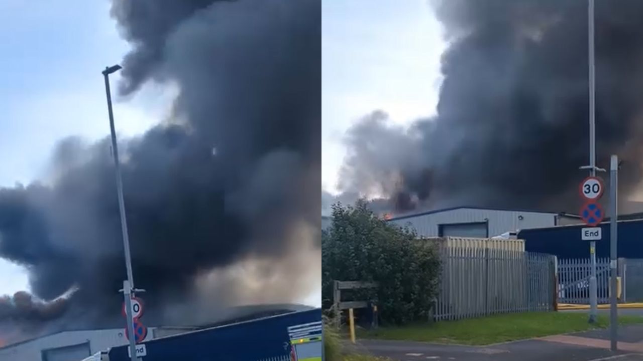 Morecambe fire: Dramatic moment thick black smoke billows from massive ...