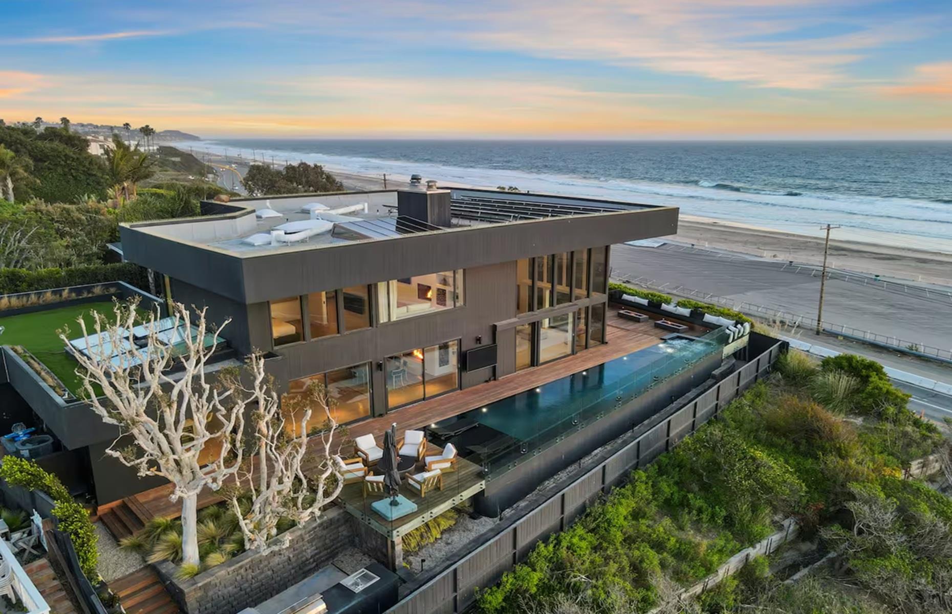11 beautiful beach homes in the UK and around the world