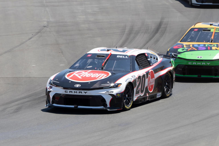 Christopher Bell spins from lead during NASCAR Dover race