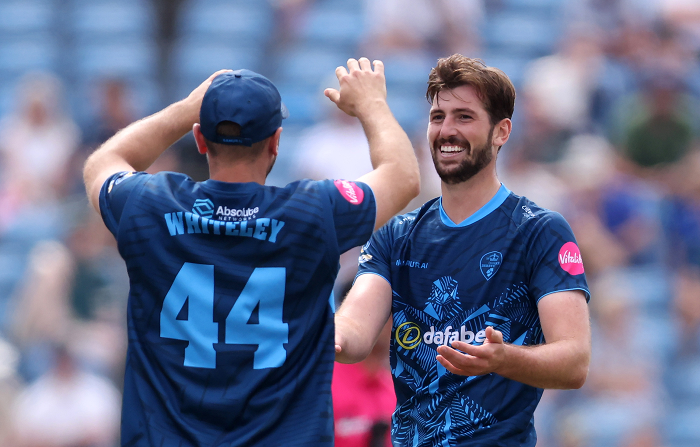 Aitchison five-for, Donald fifty end Yorkshire's knockout hopes