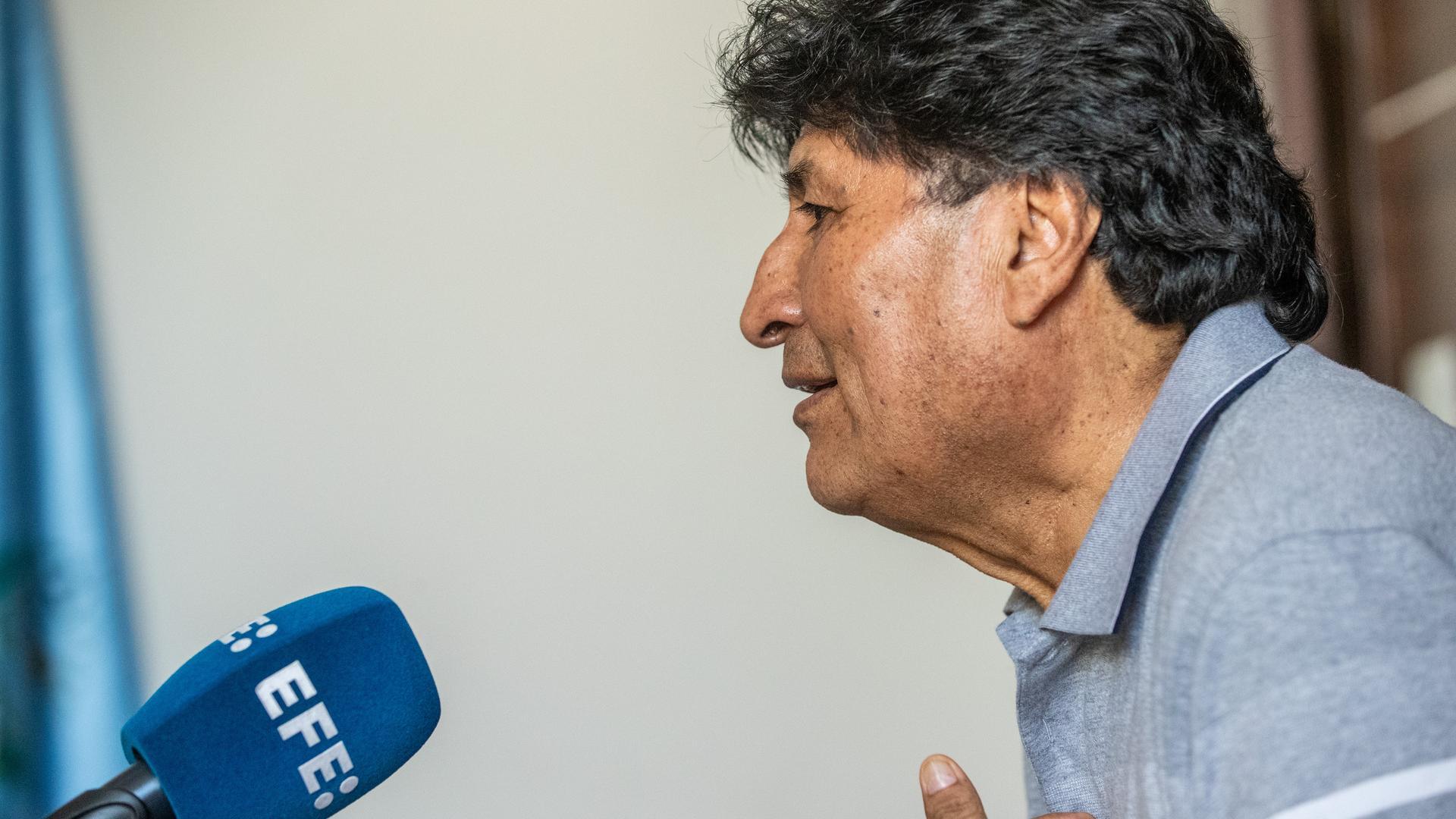Evo Morales denuncia "brutal agresión imperial" tras "bombardeo" de EE ...