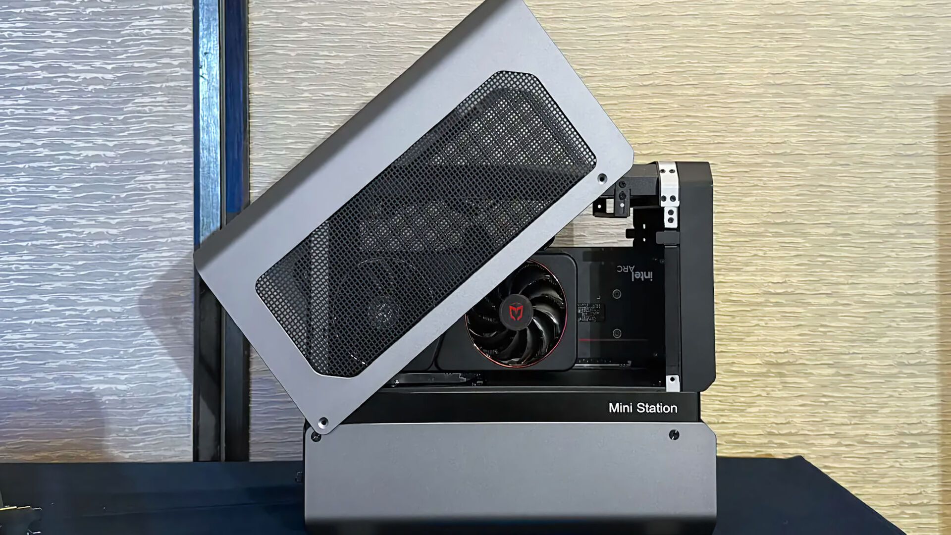 Chinese vendor launches first workstation PC with Intel's fastest CPU ...