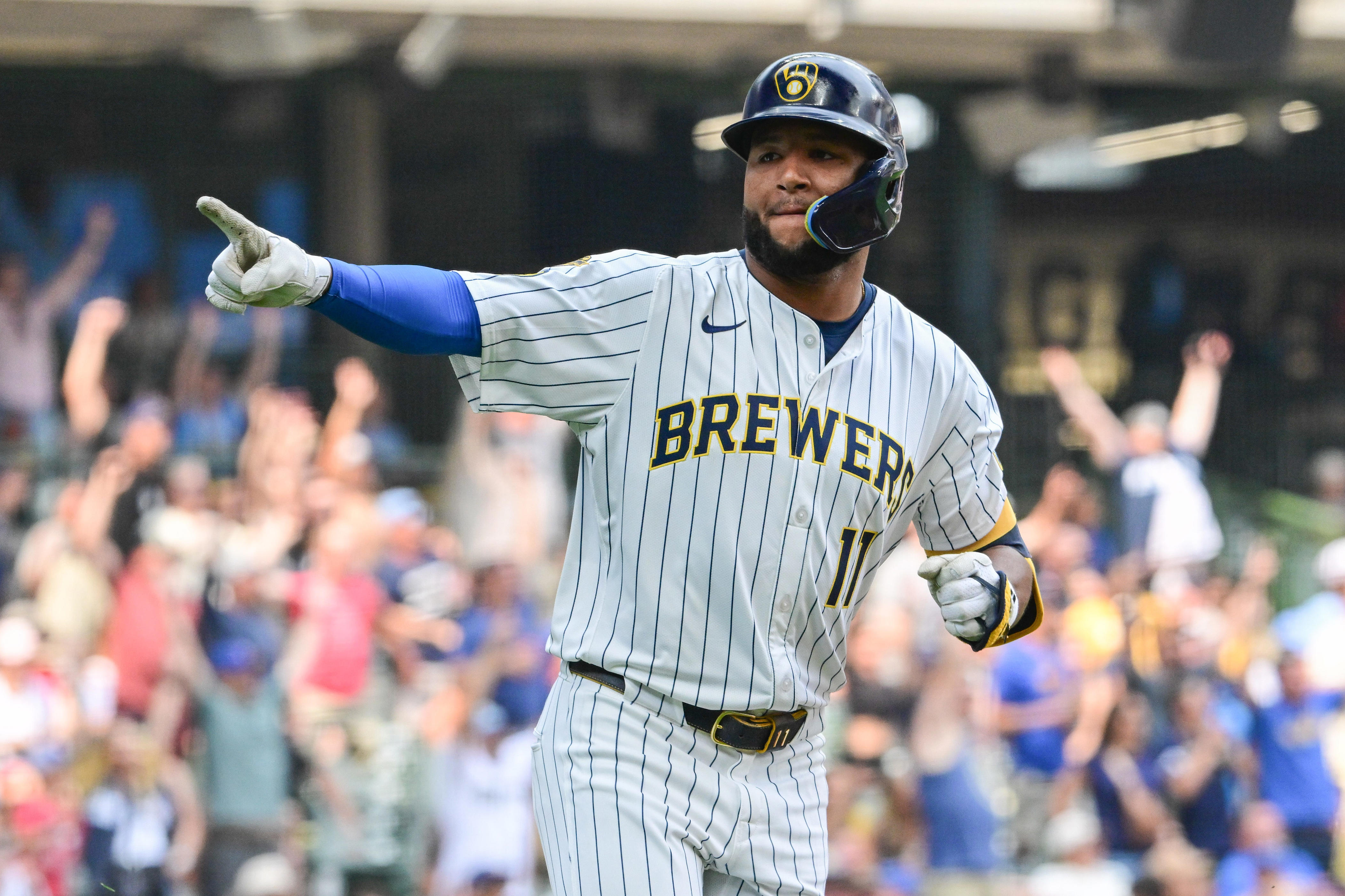 Brewers 8, Nationals 1: Milwaukee finishes out an undefeated homestand