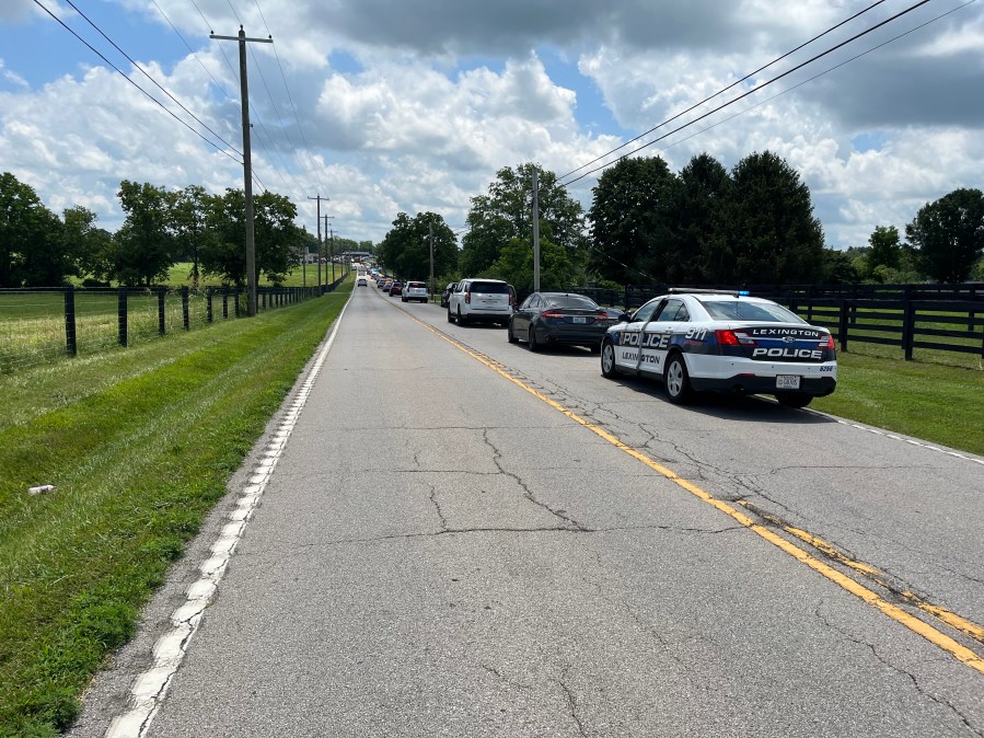 Lexington shootings near airport, church leave 3 dead including shooter ...