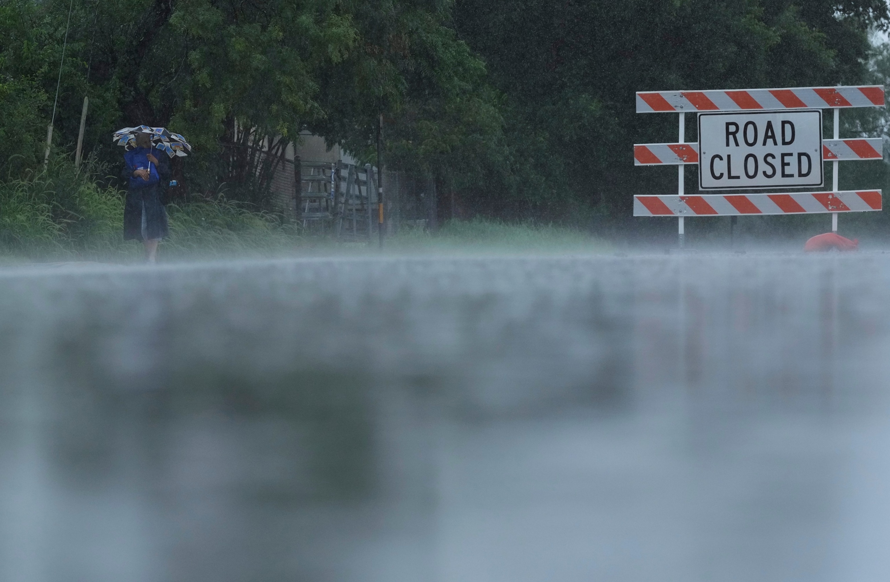 Texas flooding live updates: Over 130 dead as flash flood threat ...