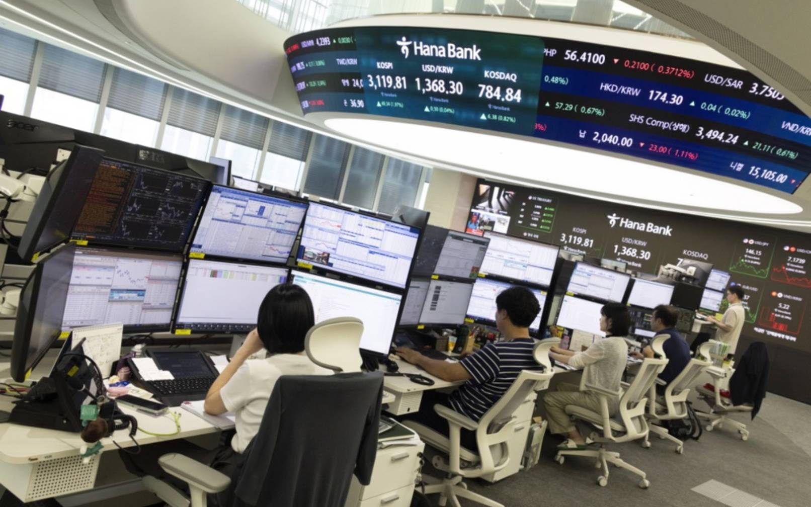 South Korea’s Lee says to drop plans to change tax rule for stock investors