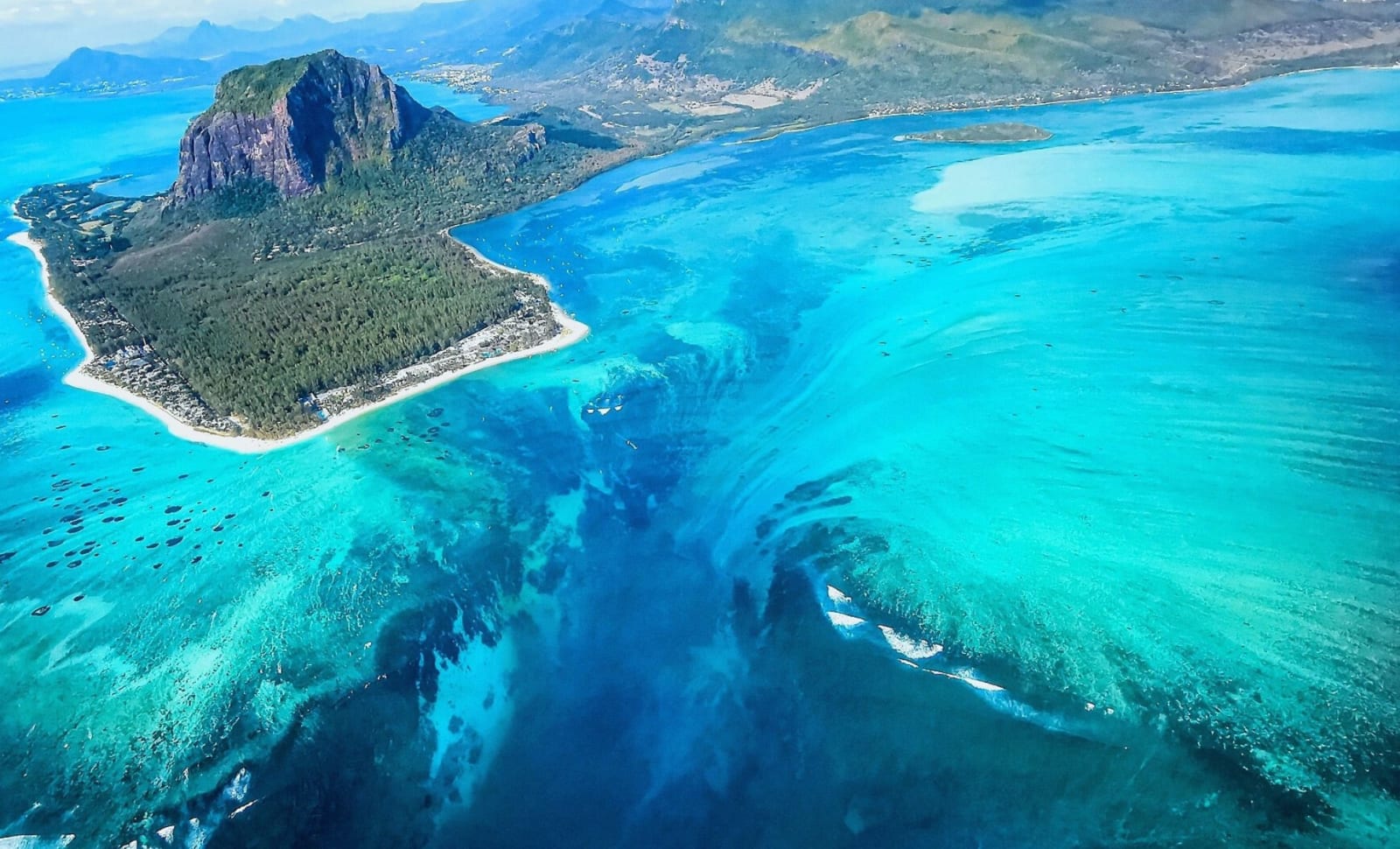 The World’s Biggest Waterfall Is Hiding in the Ocean… And It’s Far ...