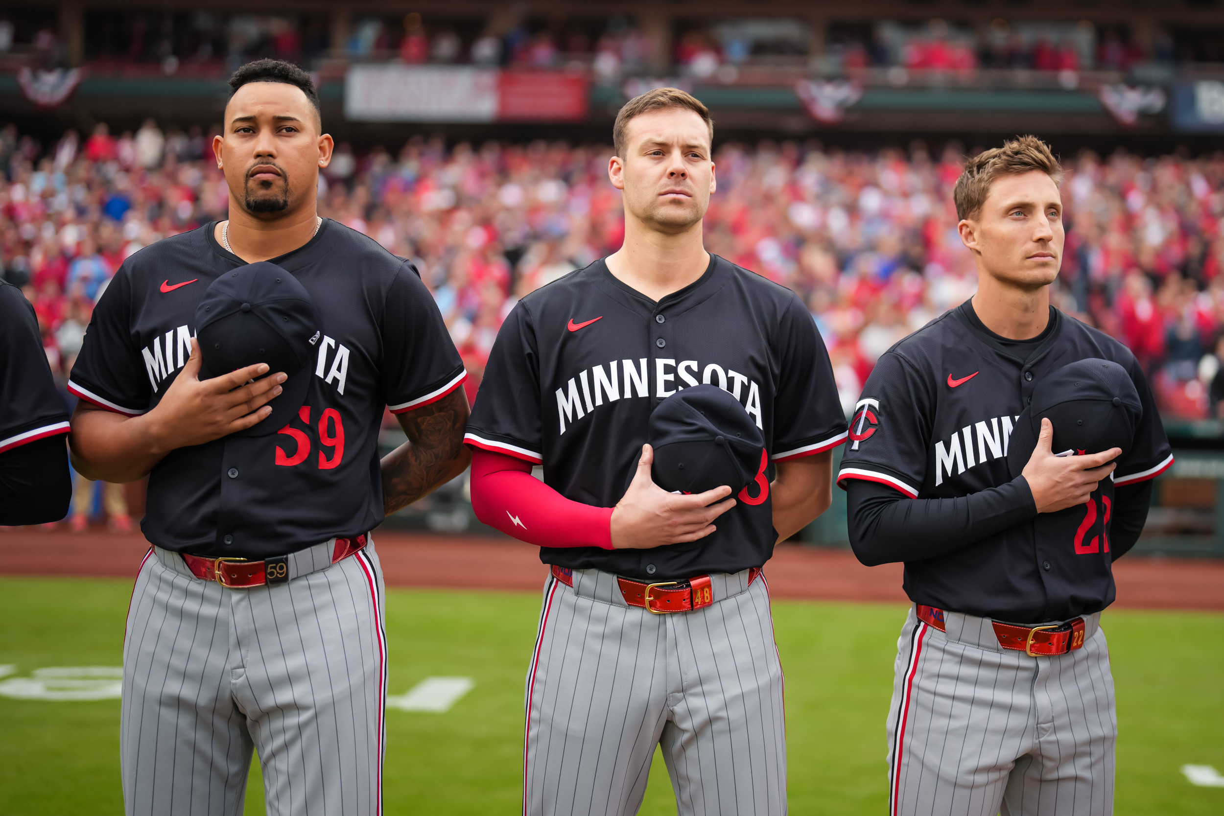 Phillies 'Hoping To Acquire' Star Relief Pitcher From Struggling AL Club