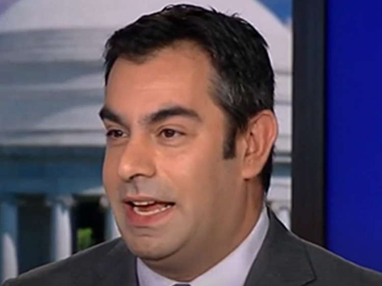 'FOX News Sunday' Panel: Dems Gloat As MAGA World Explodes Over Epstein