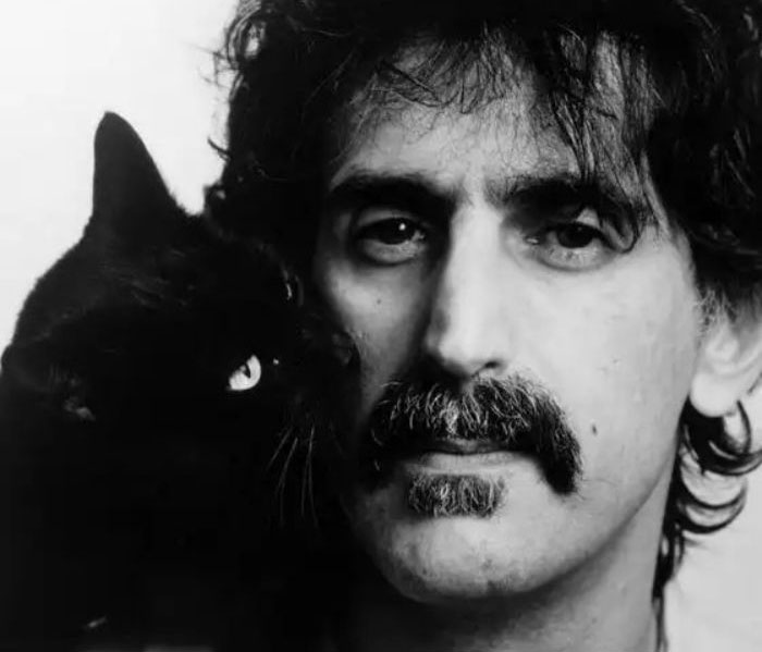 Journalist Collects Vintage Photos Of Cats Posing Together With Famous ...