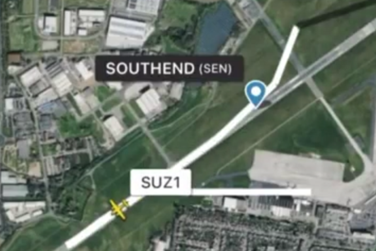 Beech b200: What is the aircraft involved in the Southend airport plane ...
