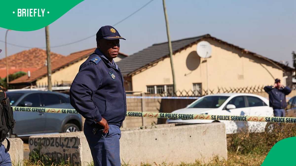 South African Police Service in fatal shootout with robbery suspects