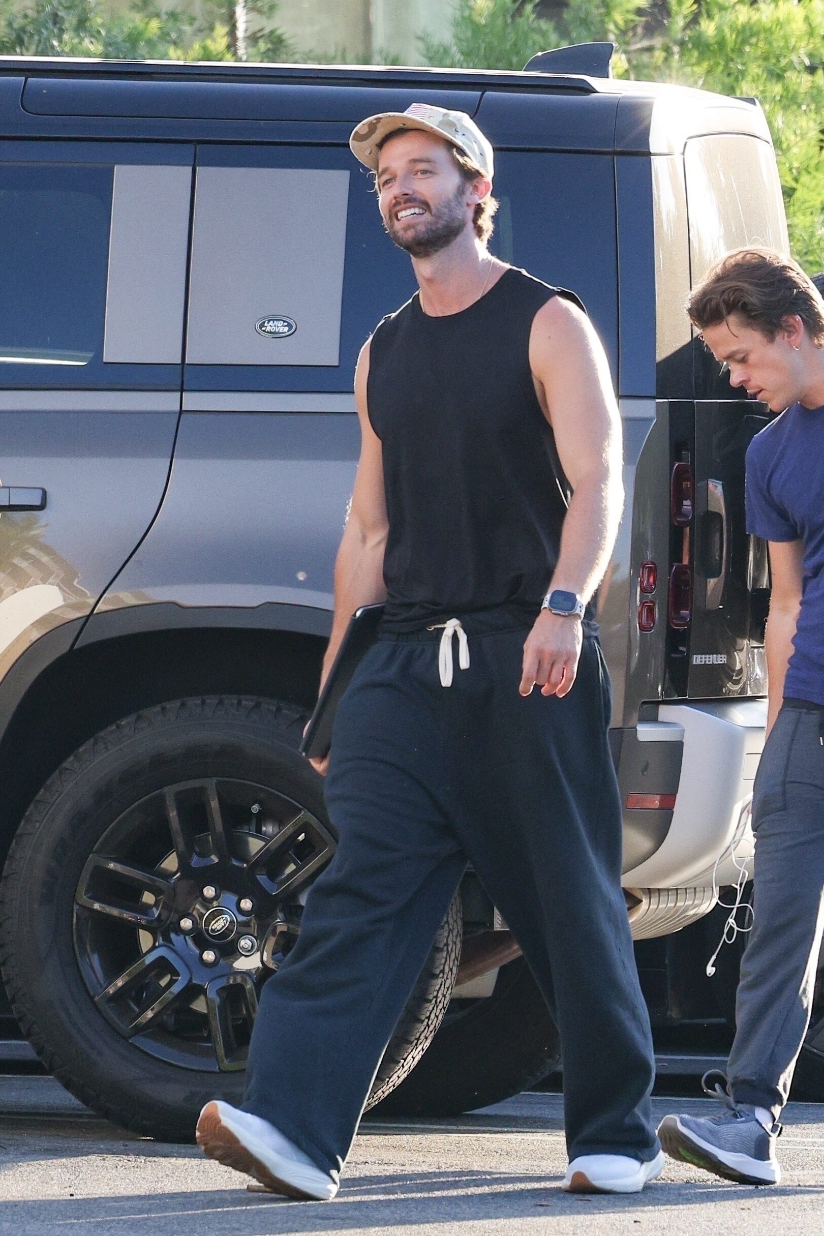 Patrick Schwarzenegger shows off toned arms during LA outing with ...