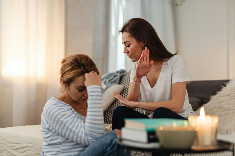 12 Quiet Habits People Develop When They Never Felt Truly Loved as Kids