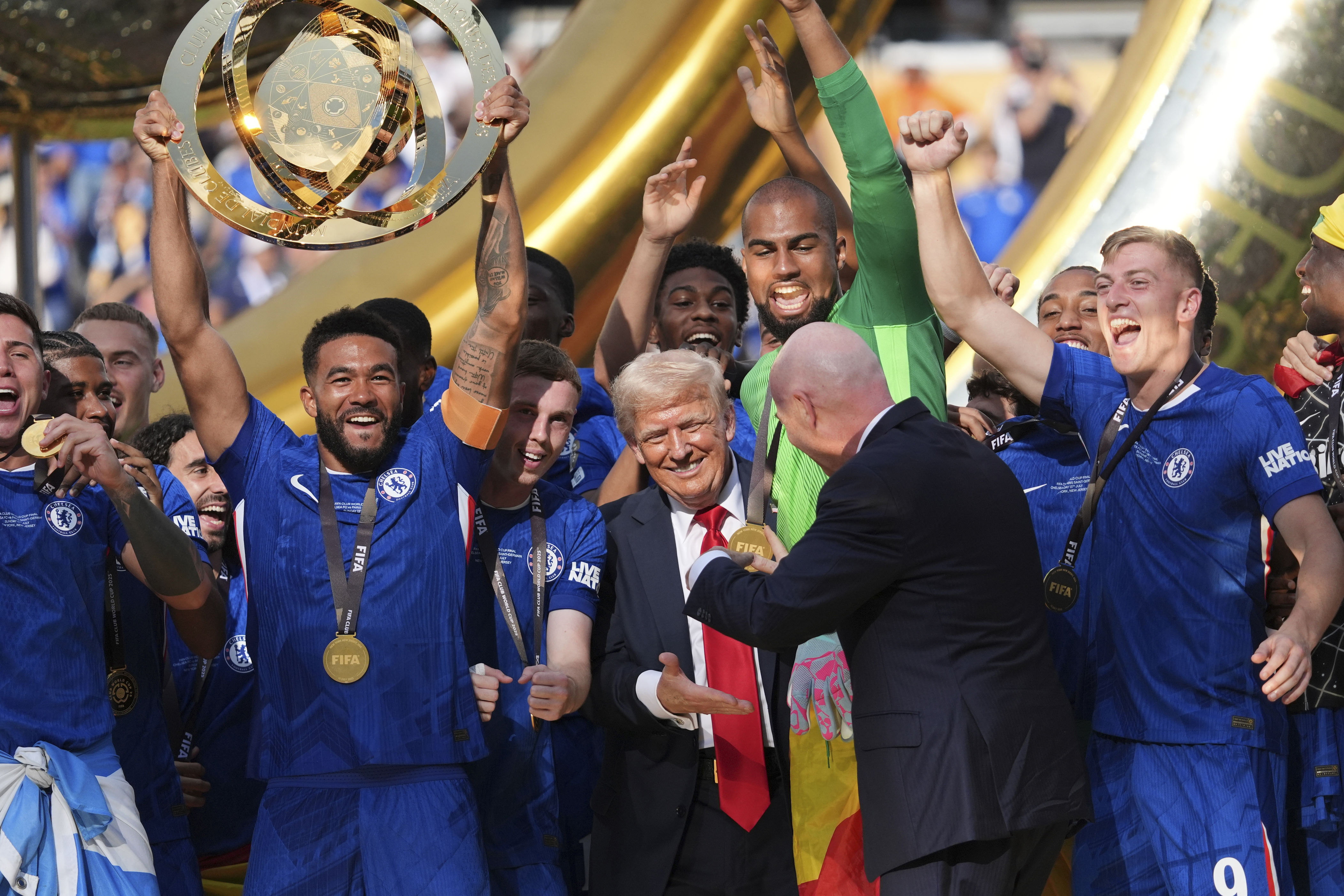 Trump takes part in Club World Cup ceremony, stays front and center for ...