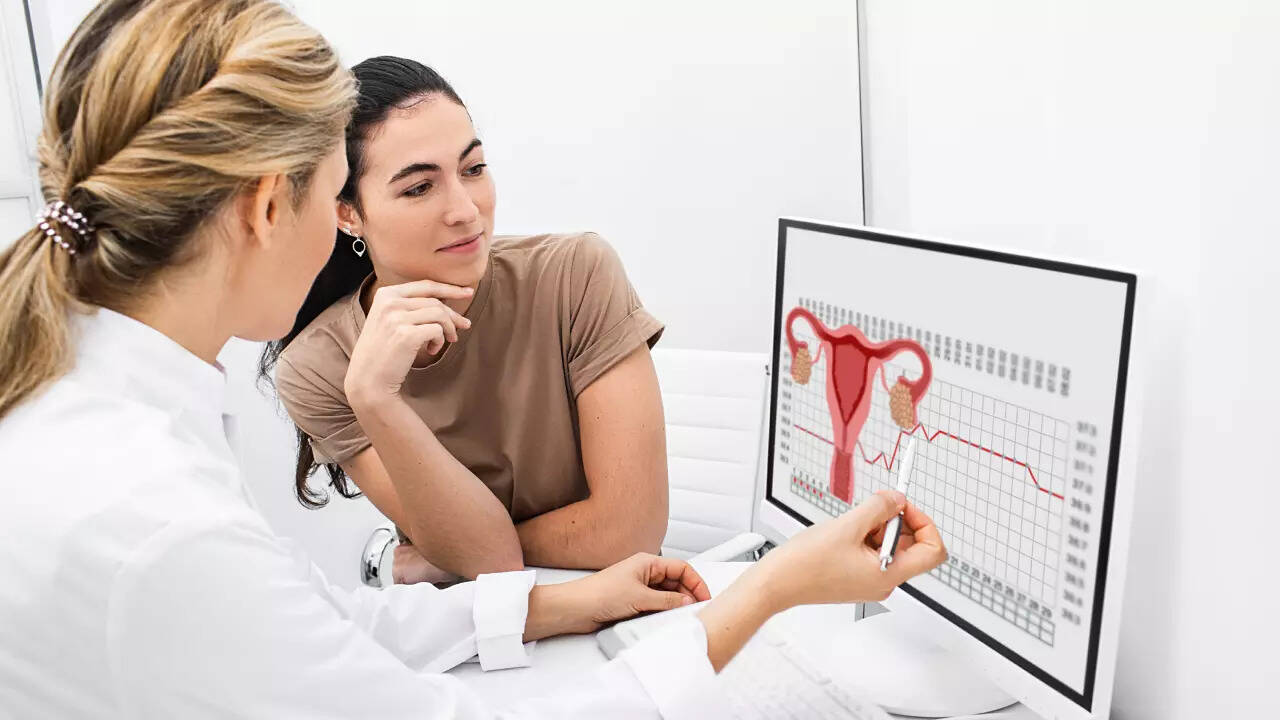Early or late periods? Age of the first period can predict health risks ...