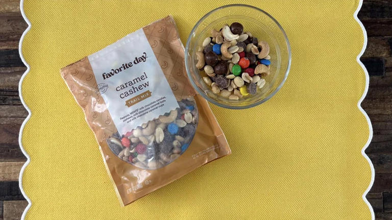 This Favorite Day Trail Mix Deserves To Be On All Your Road Trips