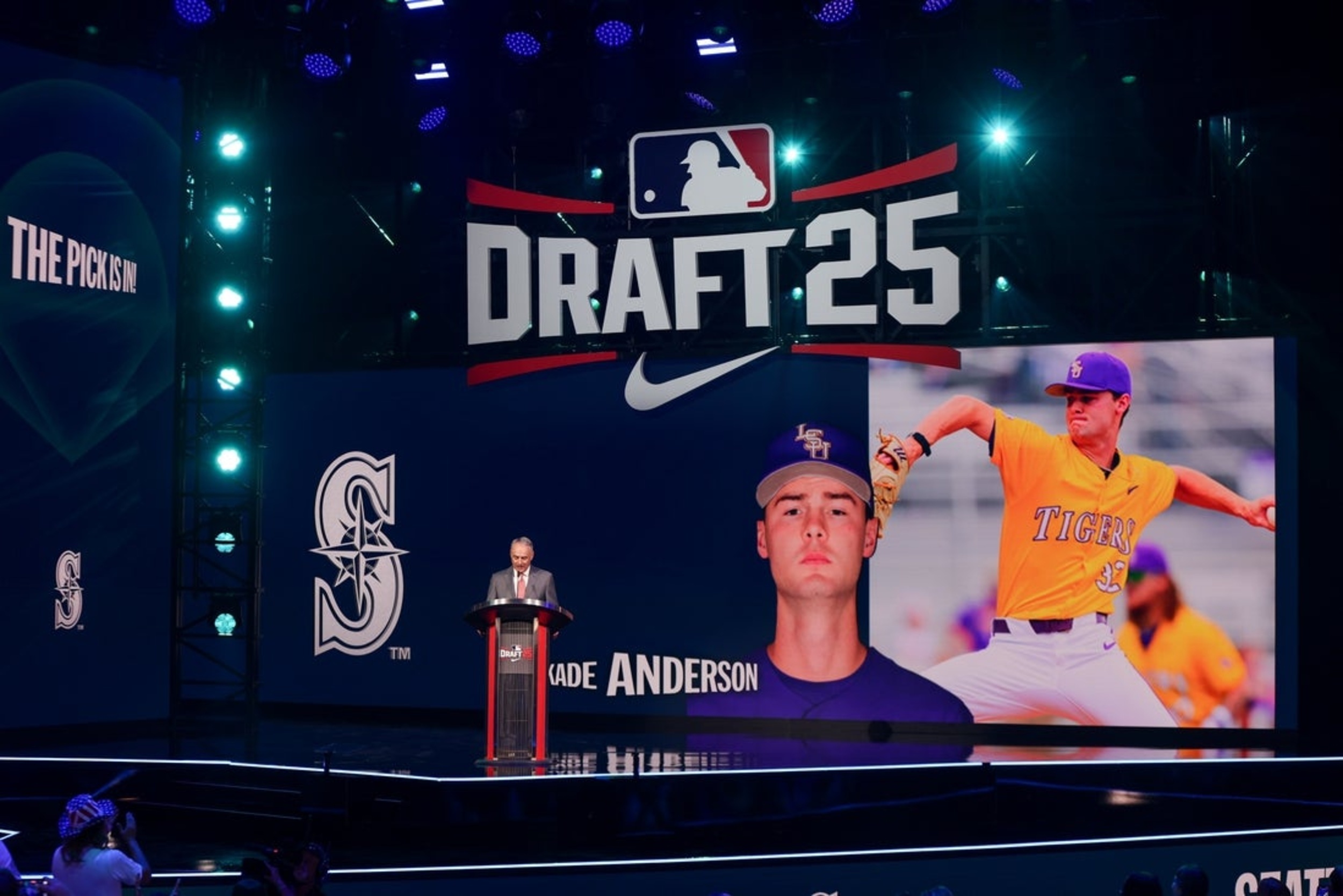 17-year old Eli Willits tabbed first by Nats; two college pitchers ...