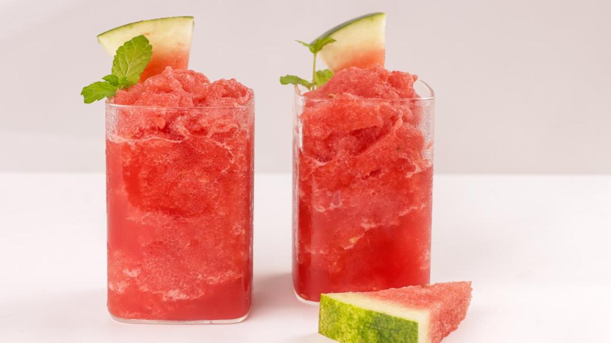Refresca tu verano con este granizado de sandía natural