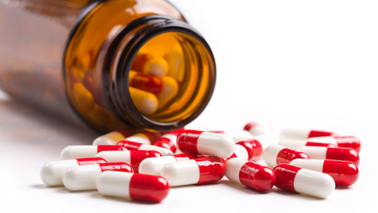 UKHSA warns: How antidepressants and other drugs can raise your risk in ...