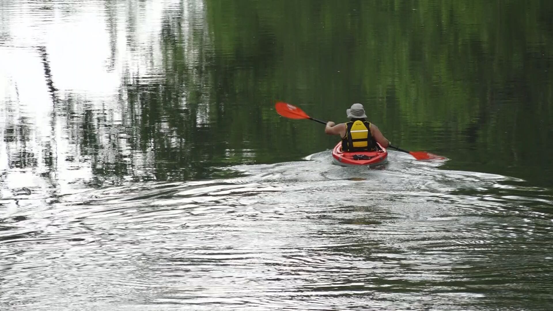 Logan-Rogersville firefighters rescue 3 from stuck kayak on James River