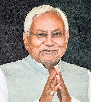 Nitish promises 1 cr jobs, skill varsity