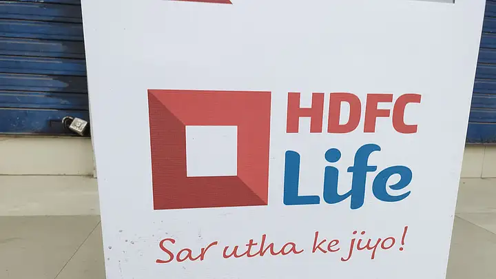 Star Health, LIC, HDFC Life — Insurance Stocks Zoom After GST Exemption ...