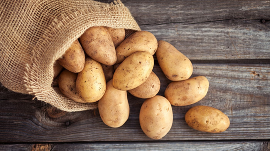 How To Use Potato On Skin: Get flawless fair skin without beauty ...