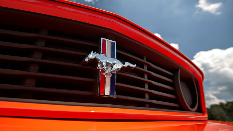 The Ford Mustang Boss 302 has become the perfect starter muscle car on ...