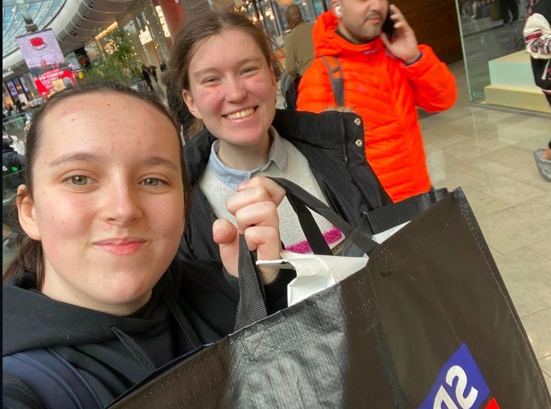 Royal YouTuber Lydia Alty and YouTube Presenter Ruby Sussex make secret appearance at Mark ...