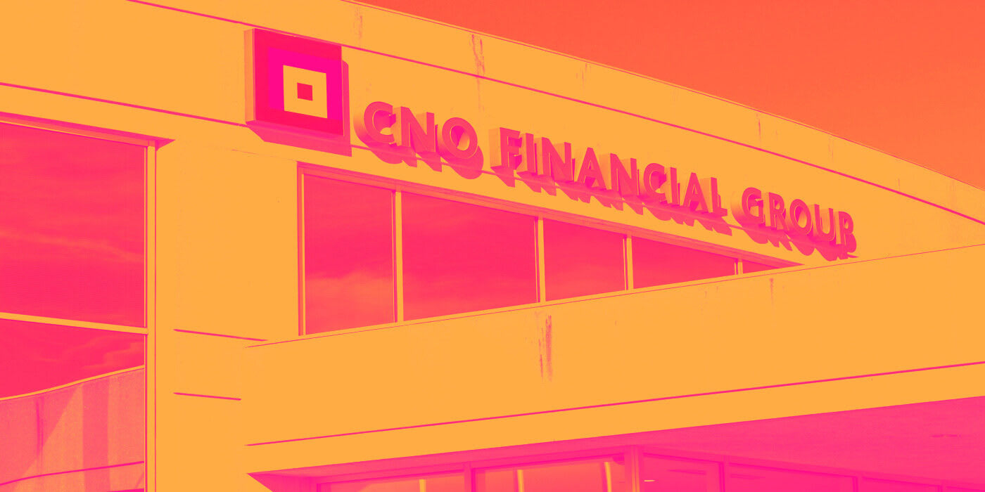 3 Reasons to Sell CNO and 1 Stock to Buy Instead
