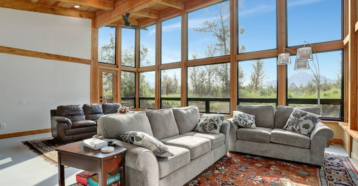 These 10 Rustic Decorating Trends Are Thriving In Alaska’s Unique Homes