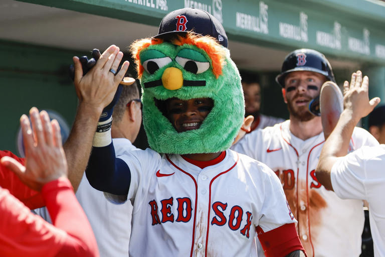 A mix of youth and chemistry has Red Sox rolling into All-Star break on ...