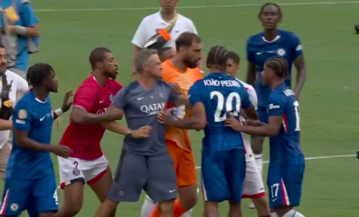 João Pedro slams PSG, Luis Enrique admits: “I’m an idiot” after slap ...