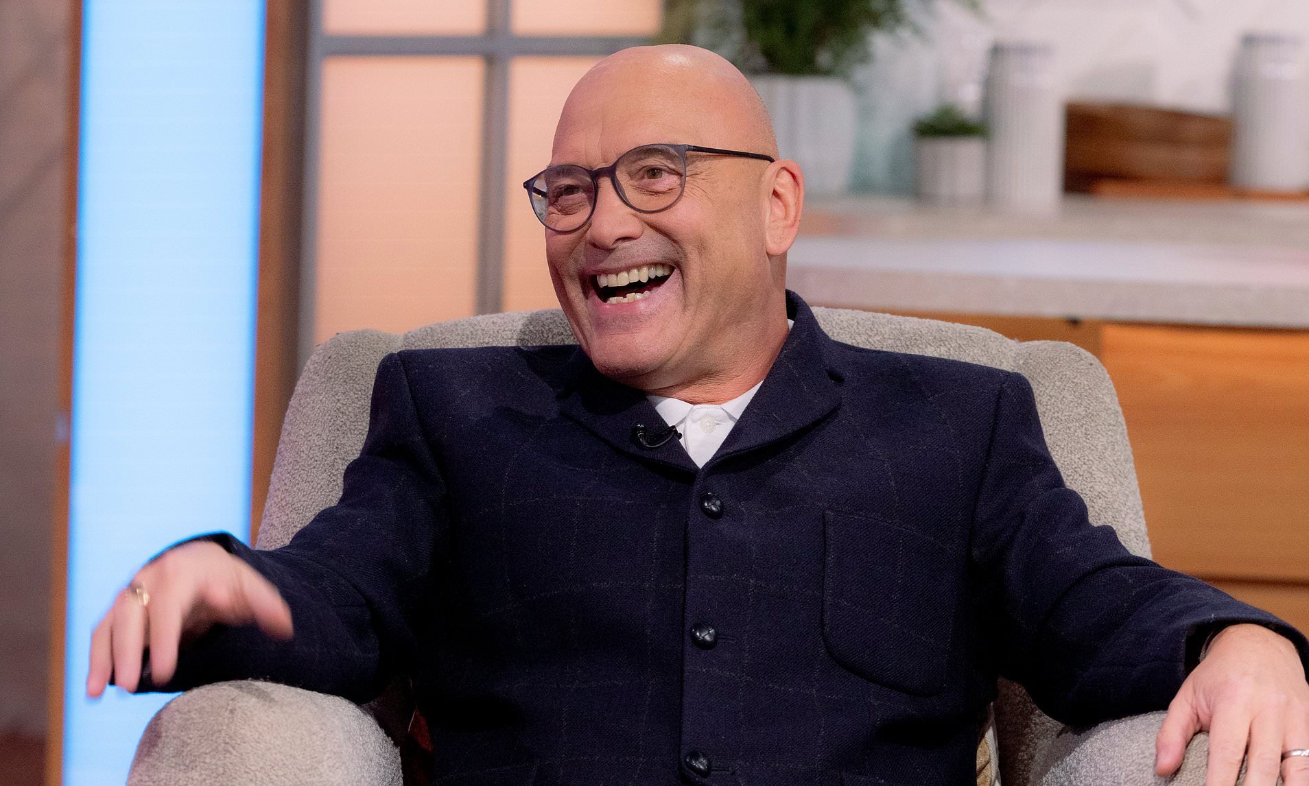 Probe into Gregg Wallace upholds 45 complaints against disgraced ...