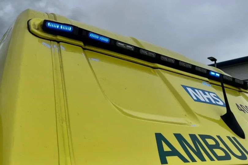 Overturned HGV involved in major crash on M40 in Warwickshire