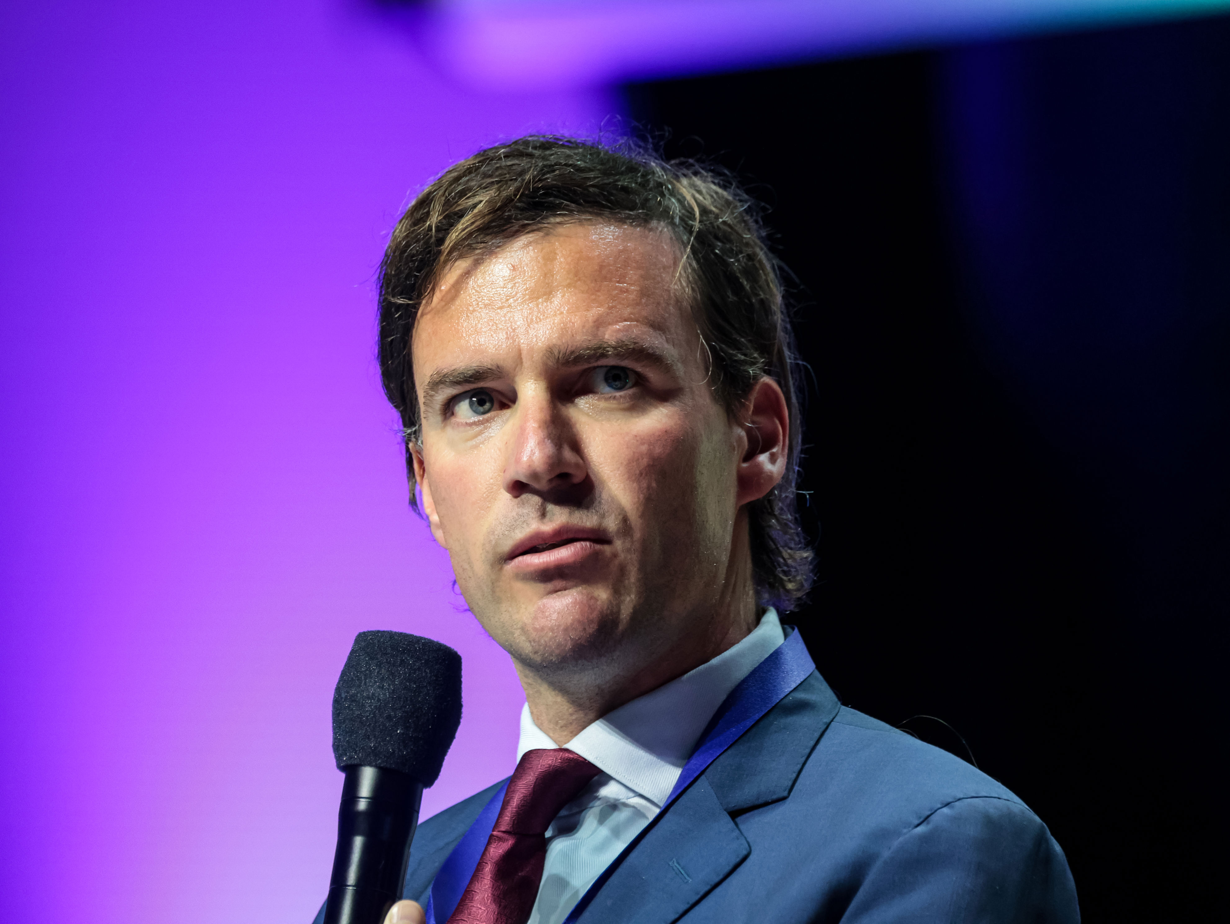 Burgemeester Mathias De Clercq (Voor Gent) nog zeker tot eind augustus ...