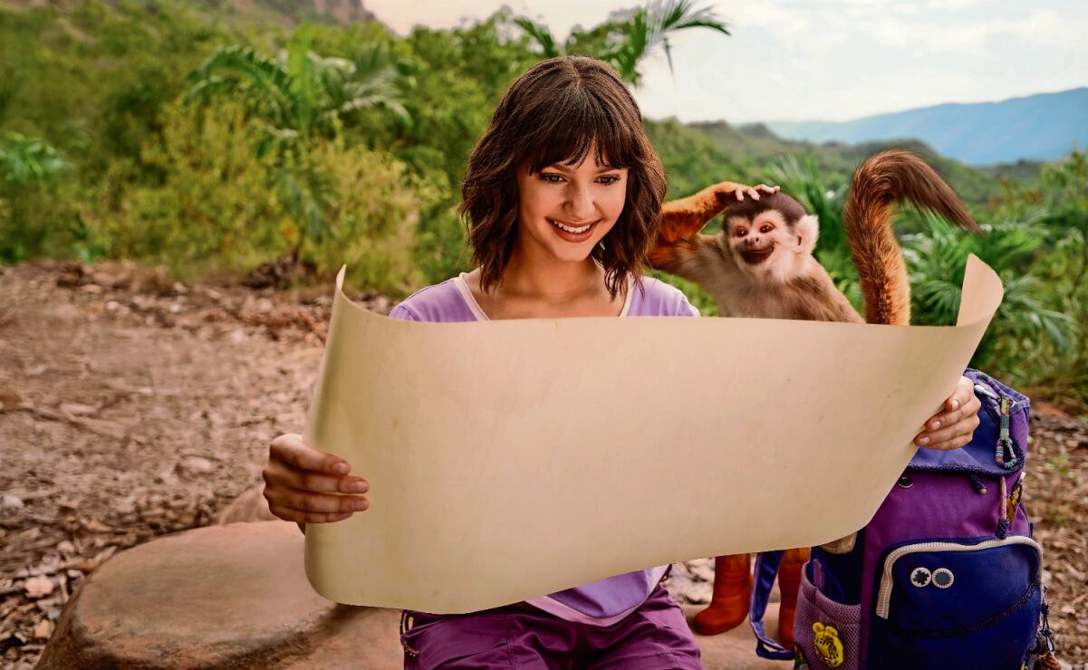 Una Dora ahora adolescente valida su cultura