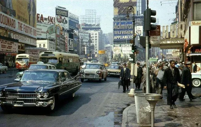 50 Historical Photos of the World in 1960