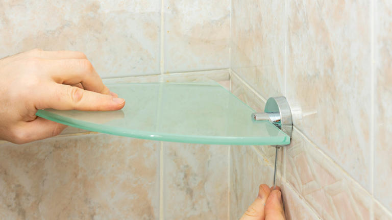 What Kind Of Brackets Should You Use For Glass Floating Shelves?