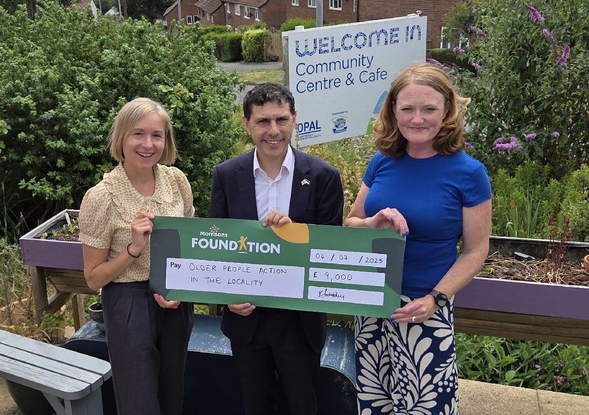 Alex Sobel MP Visits ‘Wonderful’ Sensory Garden at OPAL Charity Funded ...