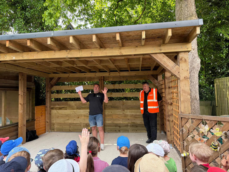 BGR Modular Classrooms builds free pergola for local school, giving back to the next generation