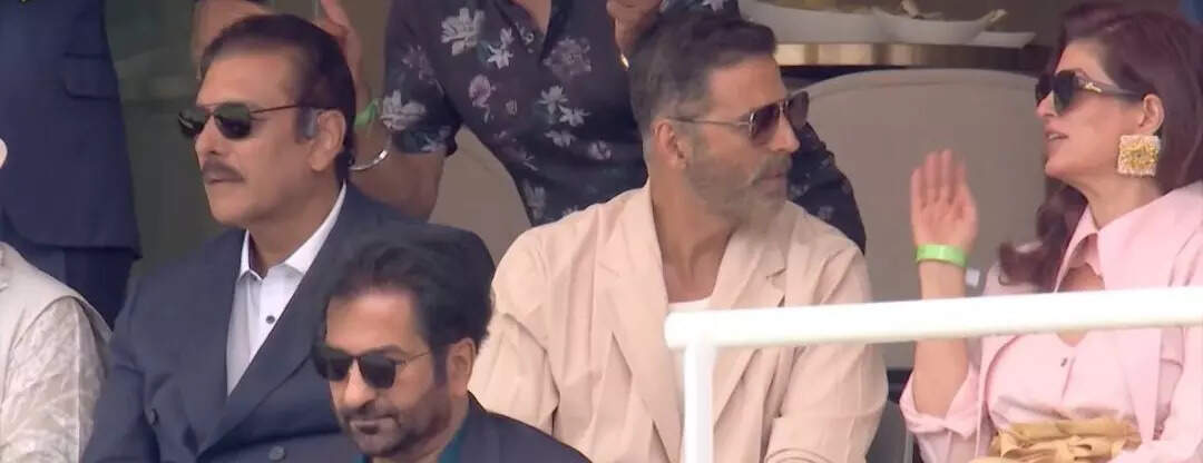 IND vs ENG: 'Khiladi' in the house! Akshay Kumar cheers Team India with ...