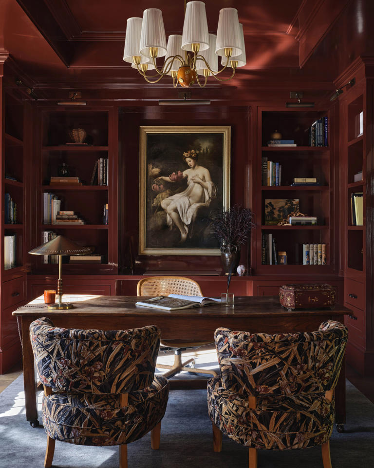 Tour a Country Manor in Beverly Hills That Evokes the Romantic French ...