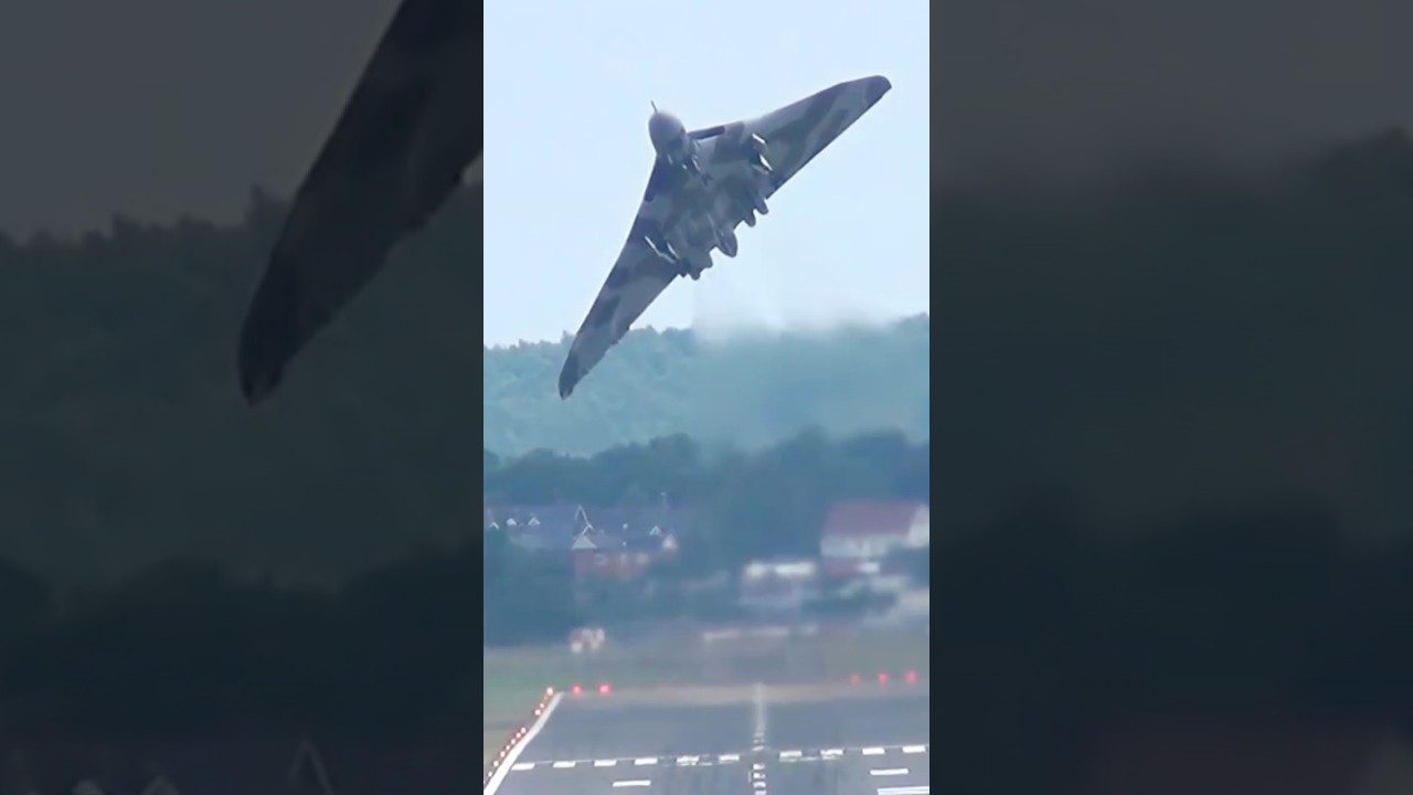 Vulcan Howl Wingover Takeoff