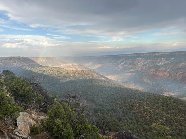 Sowbelly Fire above Escalante Canyon burns over 2.2K acres, 0% contained