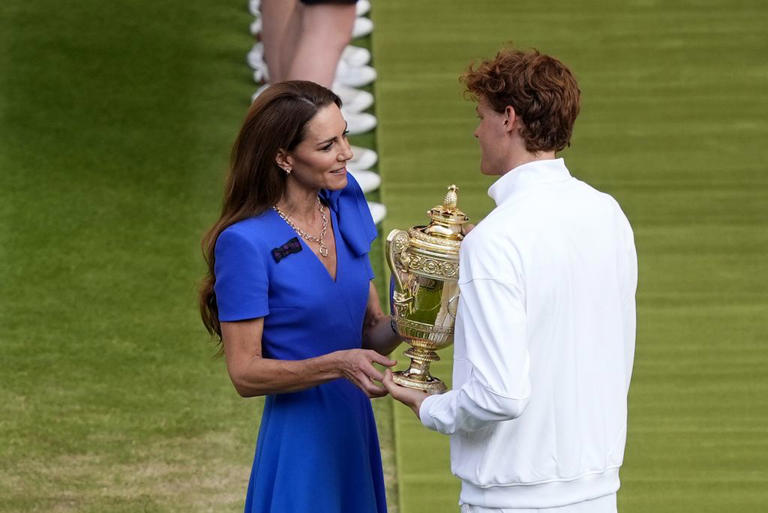 Prince George and Princess Charlotte's exchange with Jannik Sinner ...