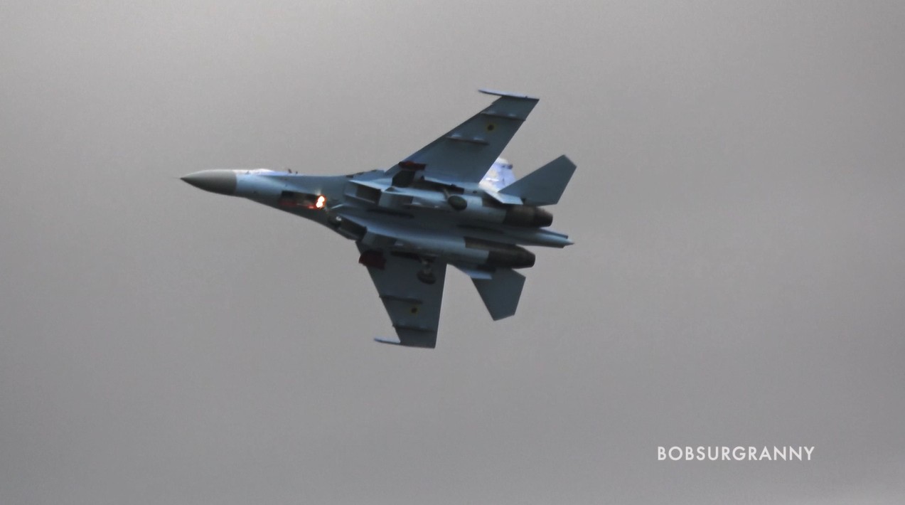 SU-27 Takeoff Roll – Ukrainian Flanker Wows RIAT Crowd
