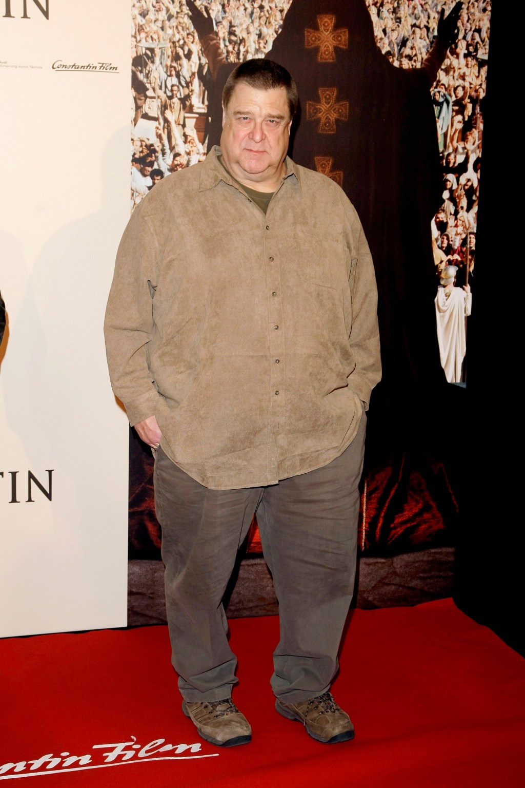 John Goodman shows off slimmed-down figure at ‘Smurfs’ premiere after ...